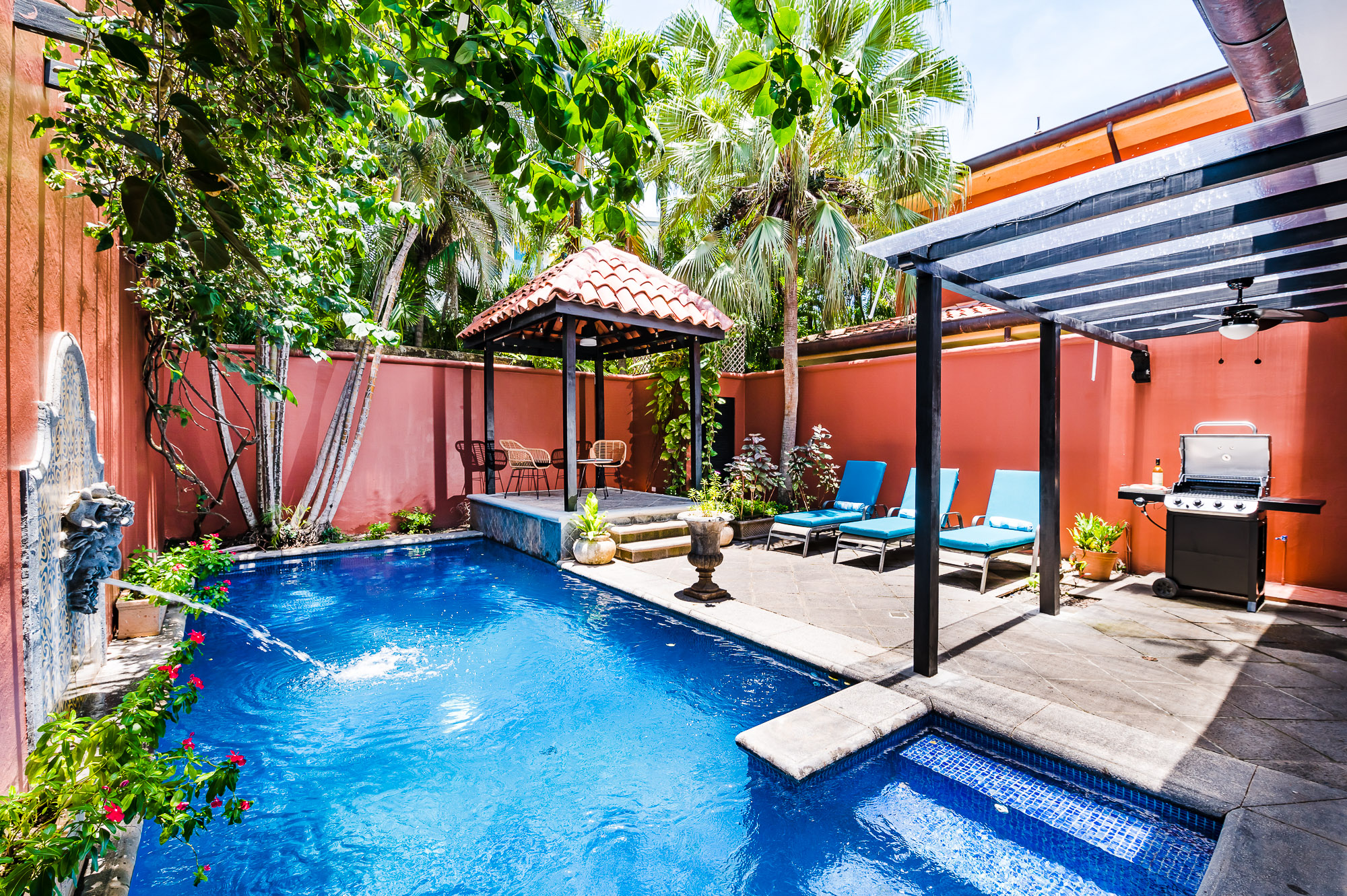 Villas Cerca del Mar - Lux Home Across From the Sea